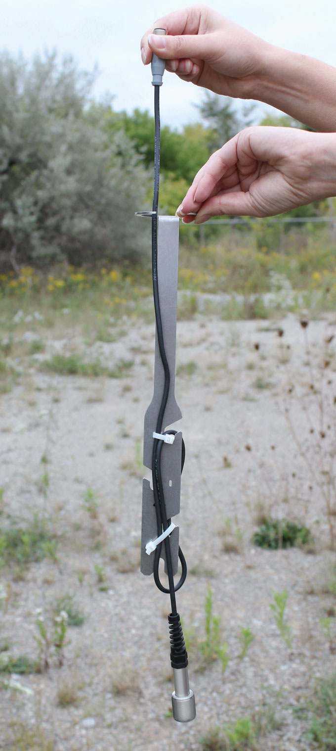 Solinst LevelSender 5: User Guide - 6.0 Installation